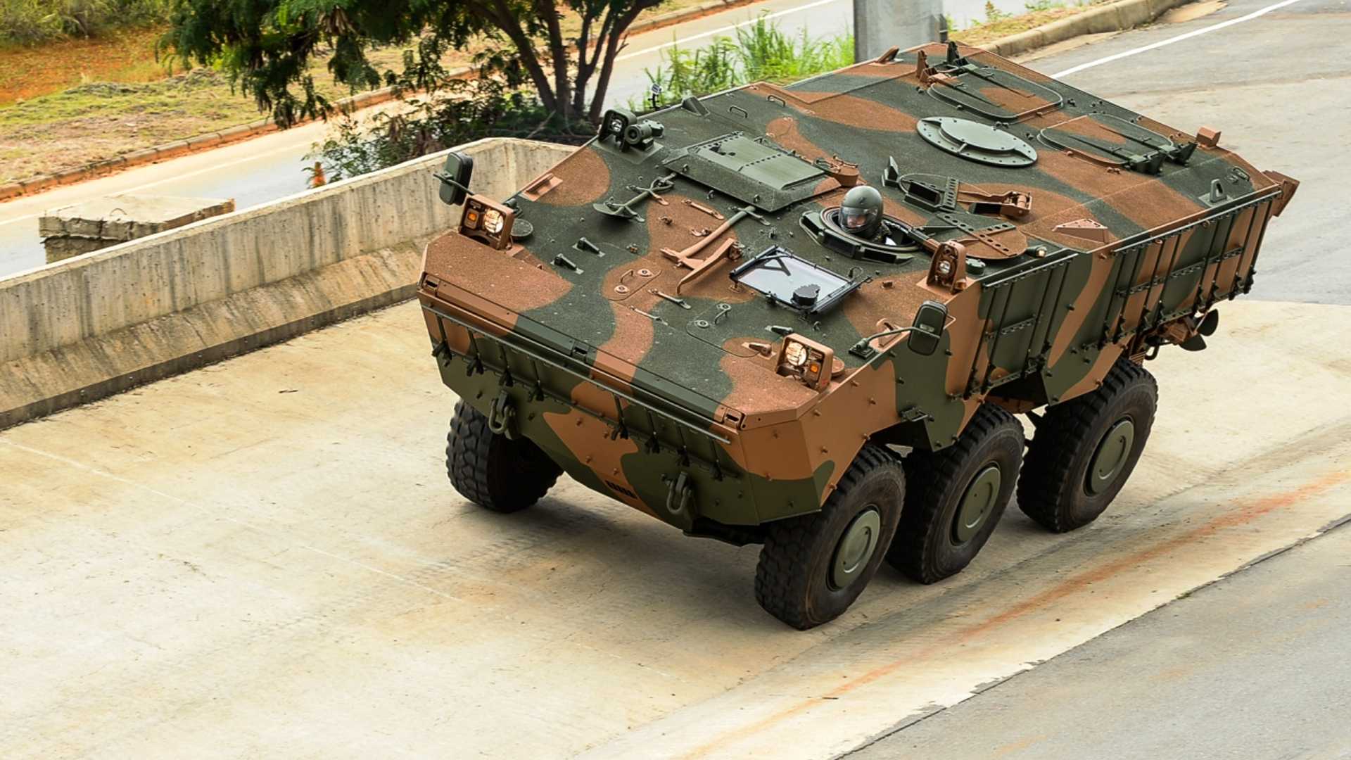 Argentina le comprará a Brasil 156 unidades Iveco Guaraní 6x6 para ...